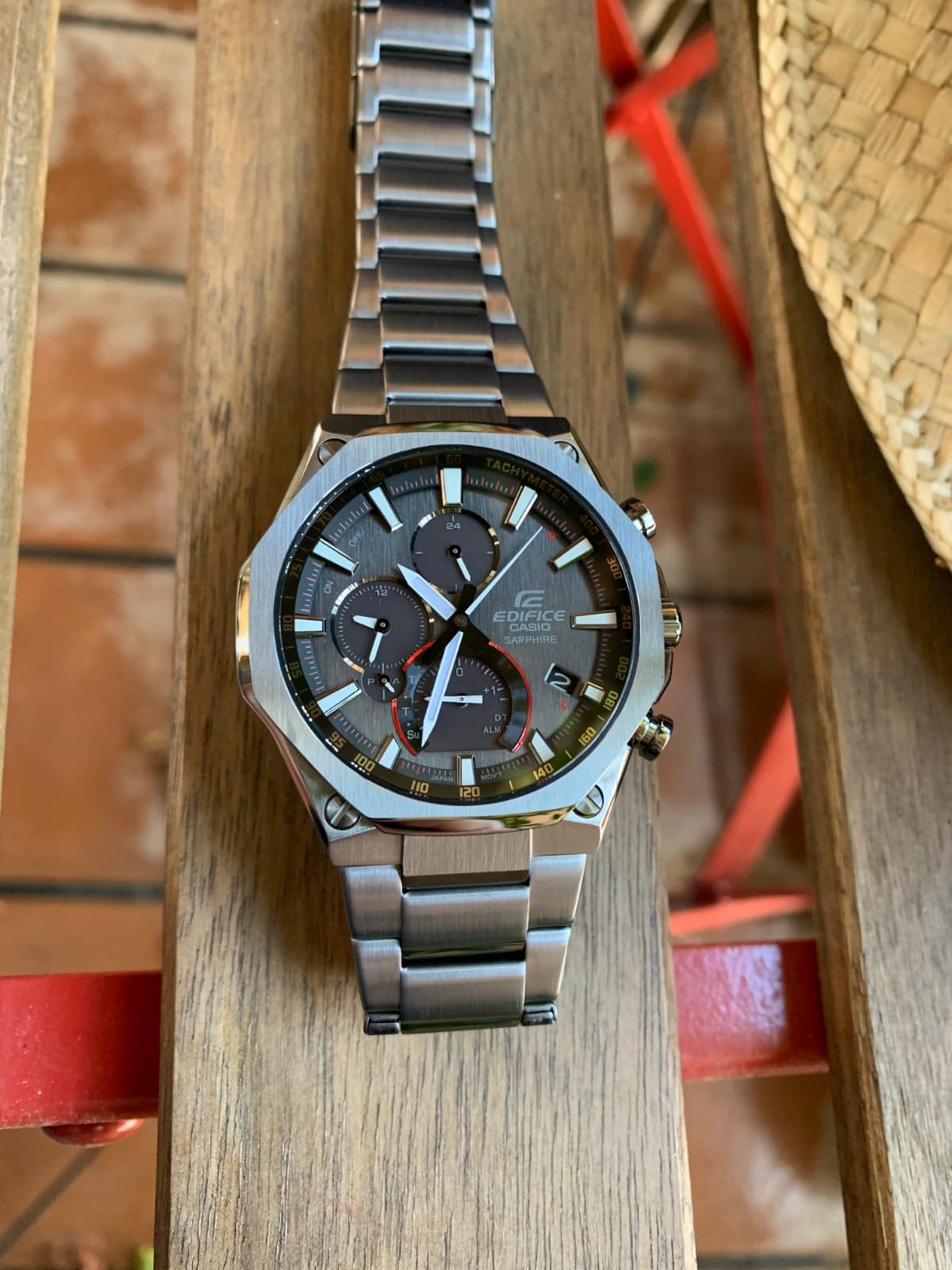 Reloj Casio EDIFICE EQB-1100 - Review y opinión