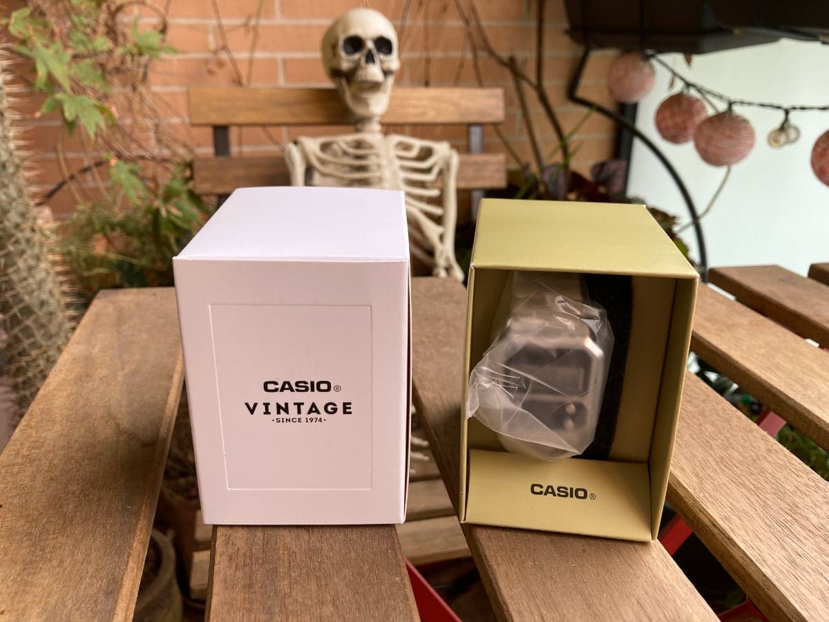 Casio A100 - La espectacular reedición de los F-100 - Opinión y análisis