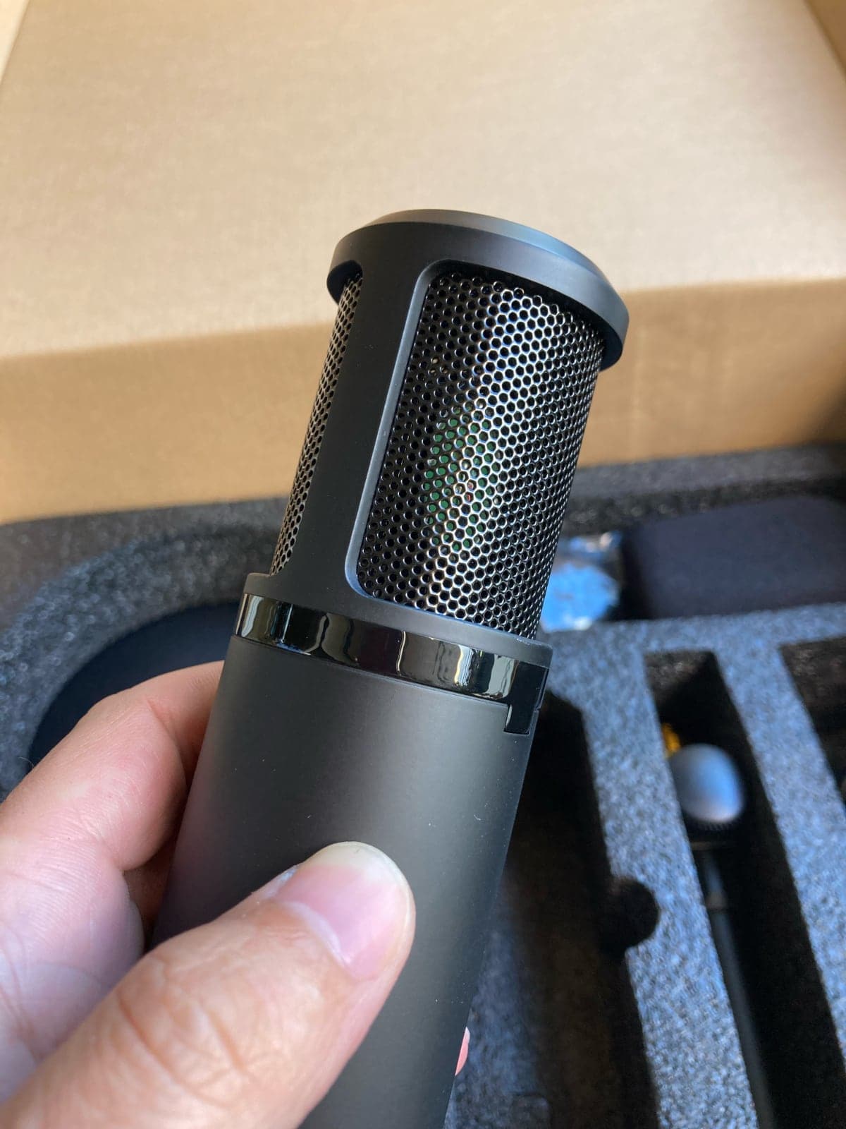 Maonocaster Lite AU-AM200 - Opinión y review de esta consola para podcast