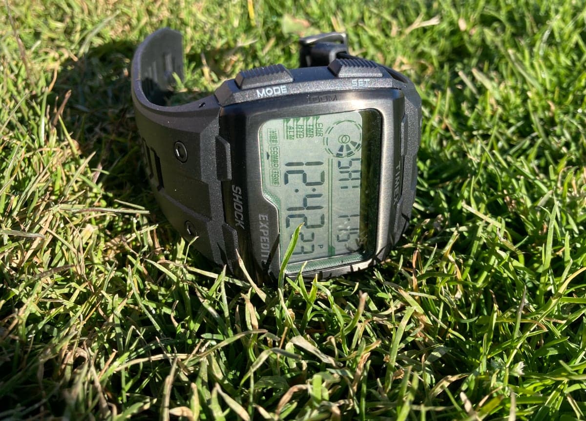 Timex Expedition Grid Shock TW4B02500 - Opinión y review: reloj enorme y