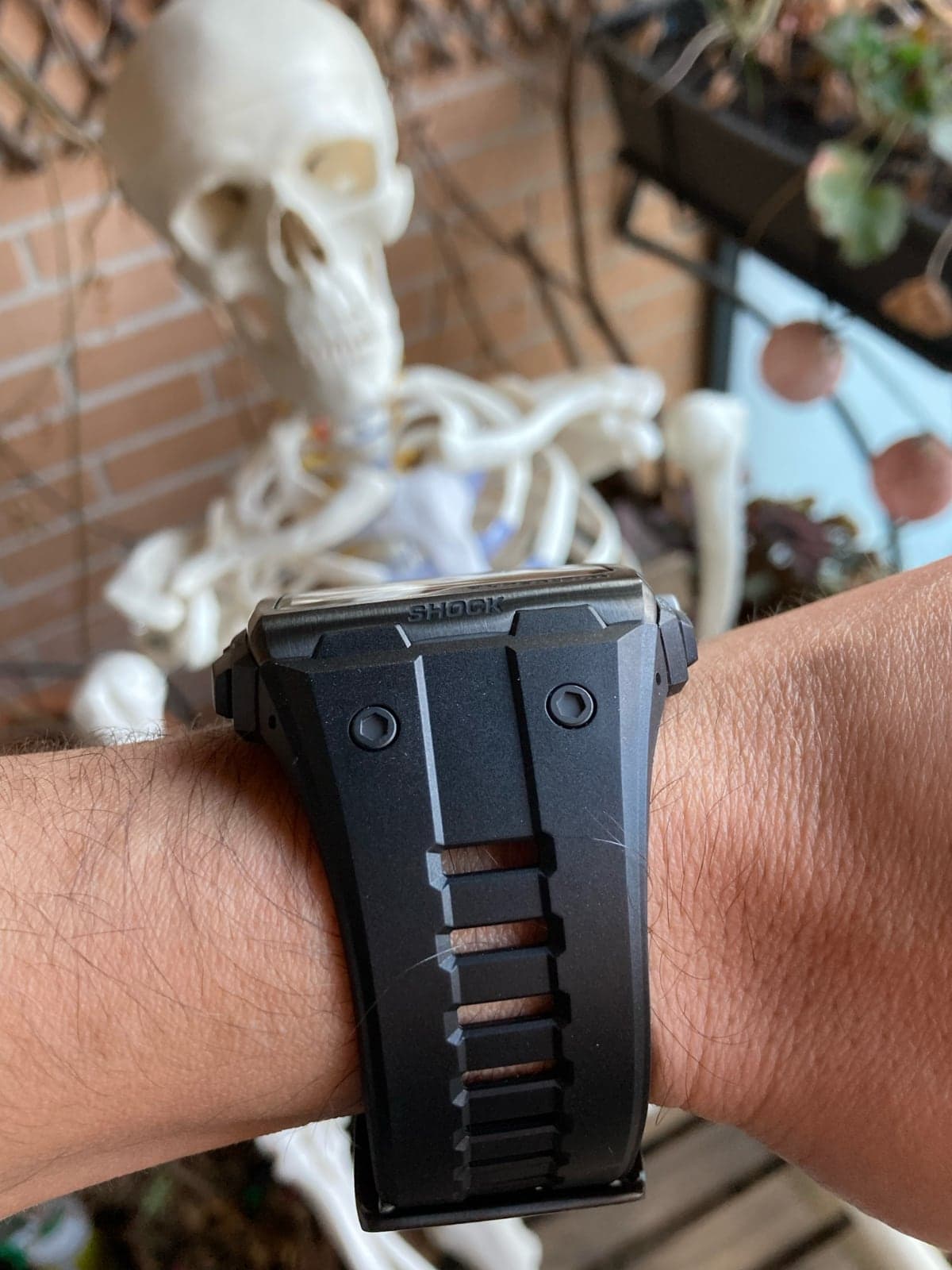 Timex Expedition Grid Shock TW4B02500 - Opinión y review: reloj enorme y