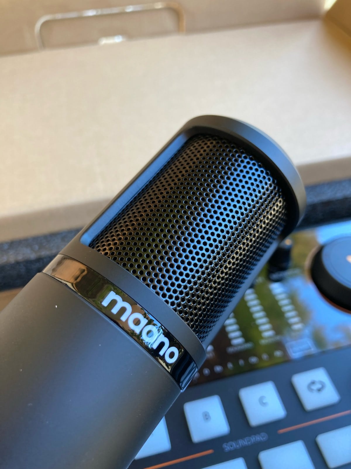 Maonocaster E2 y micrófono PM320: Opinión y review de esta mesa para