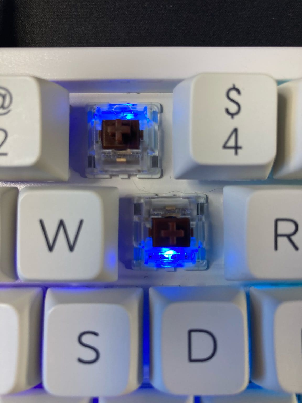 Teclados mecánicos - Te recomendamos diferentes switches y keycaps