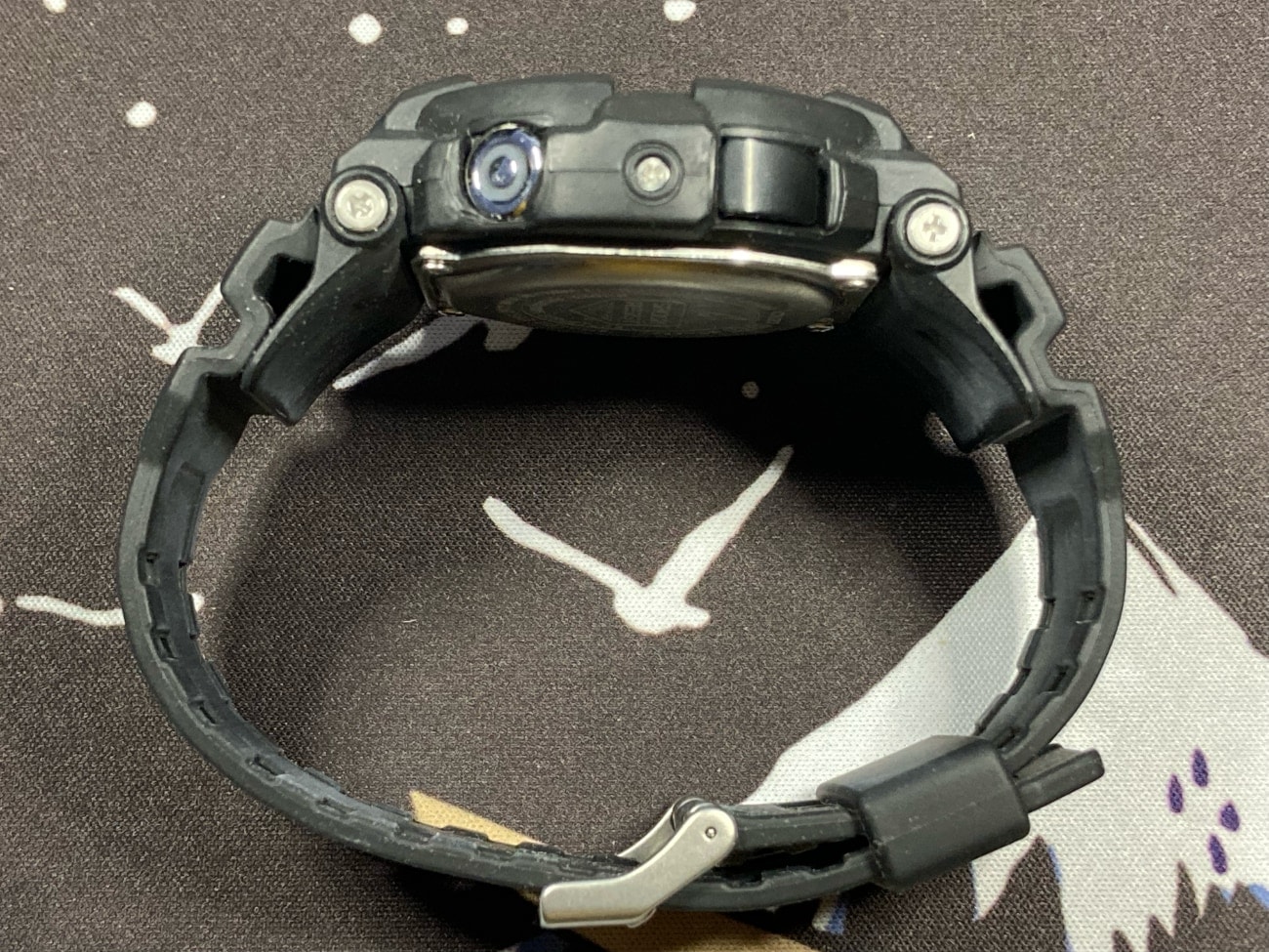 Casio G-Shock GD-350-1BER - Review y opinión de este reloj con estilo