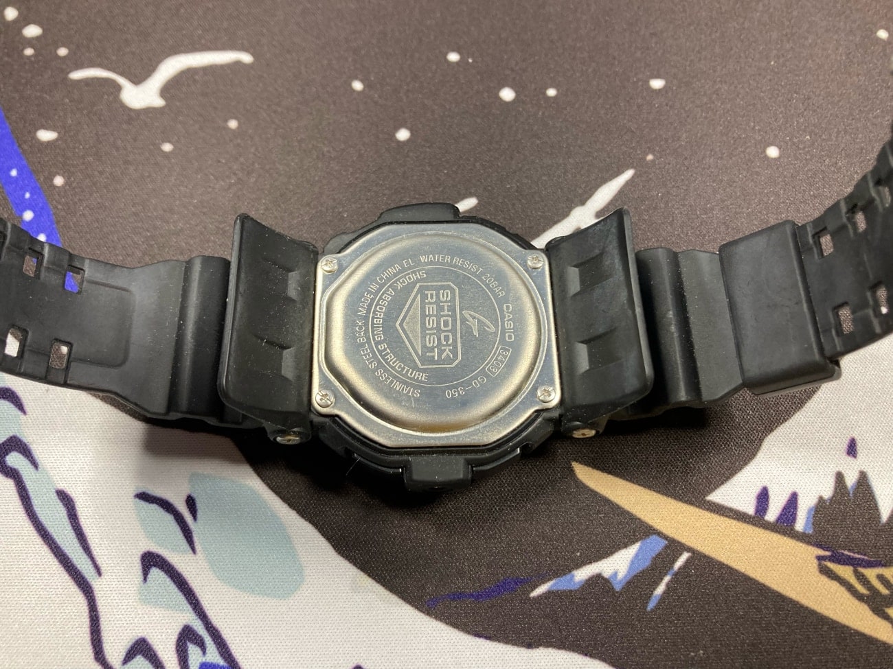 Casio G-Shock GD-350-1BER - Review y opinión de este reloj con estilo